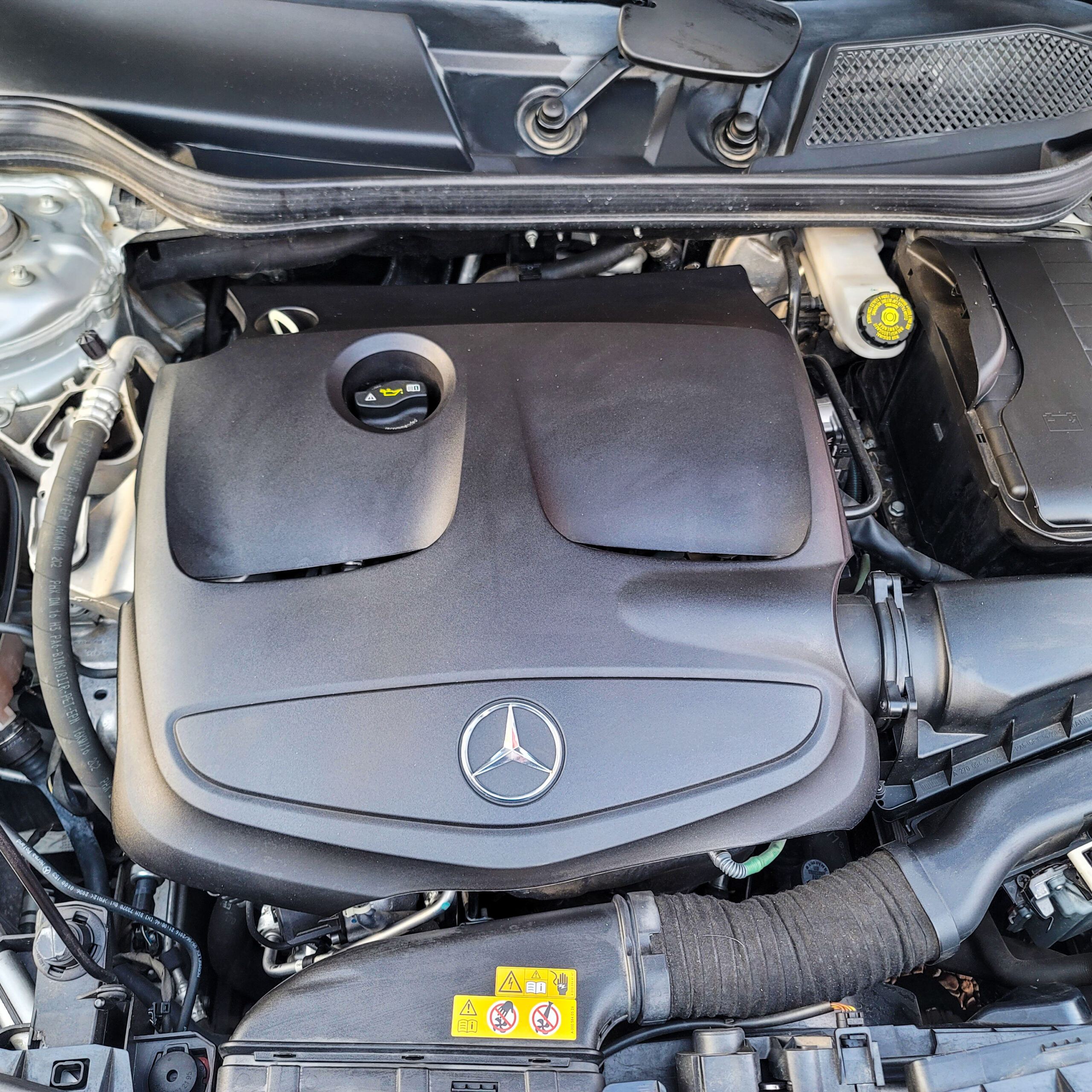 MERCEDES BENZ A200 2017 - Romel Motors